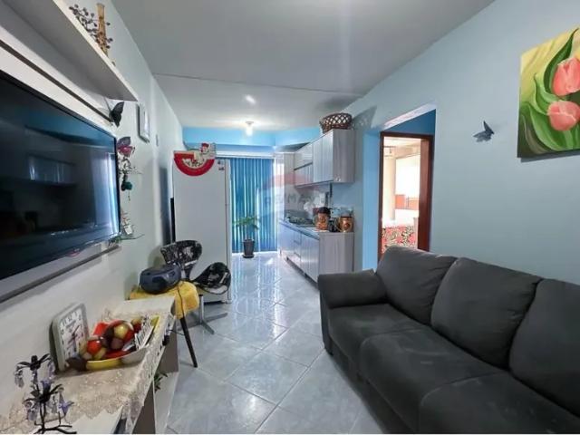 Apartamento com 2 Quartos e 1 banheiro à Venda, 42 m² por R$ 95.000