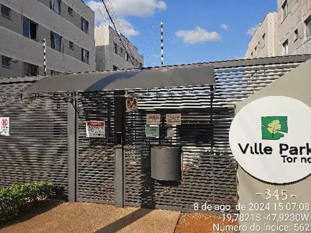 Apartamento com 2 Quartos e 1 banheiro à Venda, 43 m² por R$ 138.000