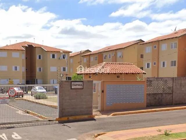 Apartamento com 2 Quartos e 1 banheiro à Venda, 43 m² por R$ 150.000