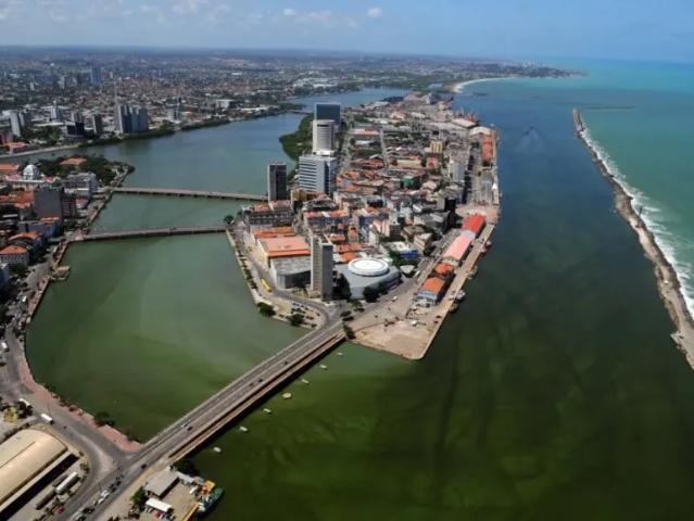 Apartamento com 2 Quartos e 1 banheiro à Venda, 43 m² por R$ 452.000