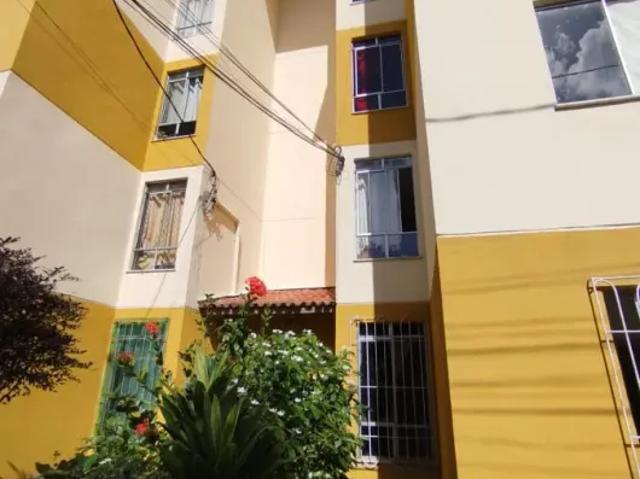 Apartamento com 2 Quartos e 1 banheiro à Venda, 54 m² por R$ 100.000