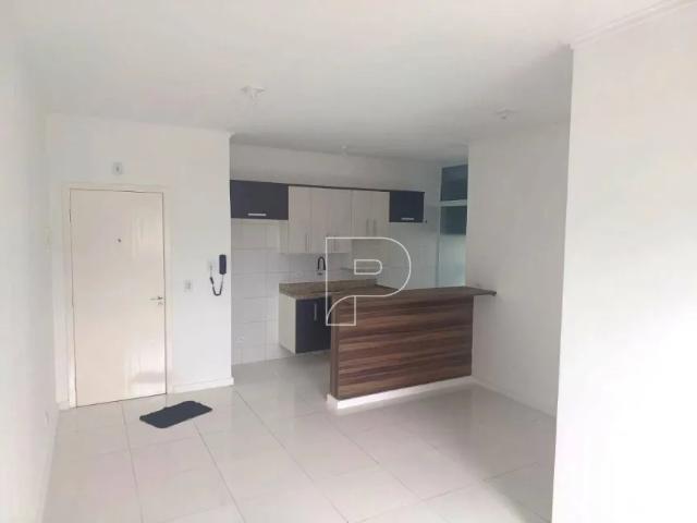 Apartamento com 2 Quartos e 1 banheiro à Venda, 54 m² por R$ 268.000