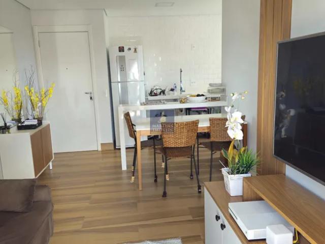 Apartamento com 2 Quartos e 1 banheiro à Venda, 54 m² por R$ 383.000