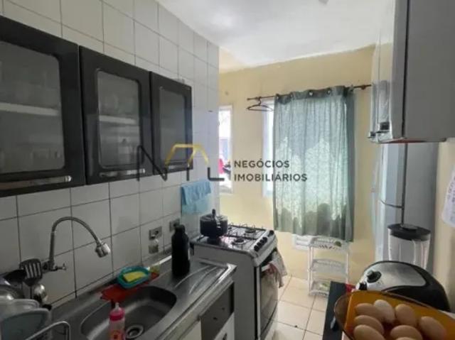 Apartamento com 2 Quartos e 1 banheiro à Venda, 54 m² por R$ 90.000