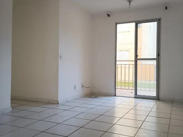 Apartamento com 2 Quartos e 1 banheiro à Venda, 55 m² por R$ 139.000