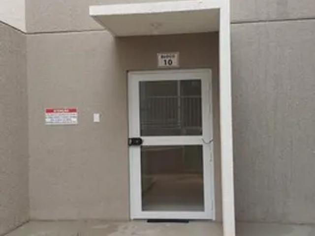 Apartamento com 2 Quartos e 1 banheiro à Venda, 55 m² por R$ 160.000