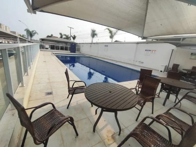 Apartamento com 2 Quartos e 1 banheiro à Venda, 55 m² por R$ 175.000