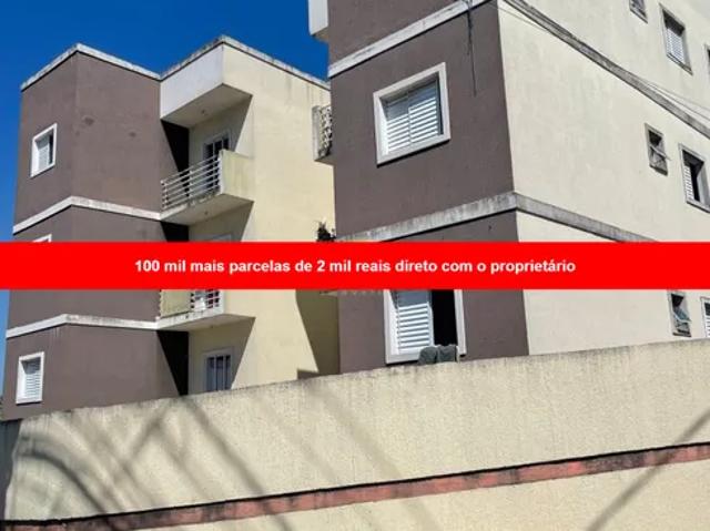 Apartamento com 2 Quartos e 1 banheiro à Venda, 55 m² por R$ 195.000