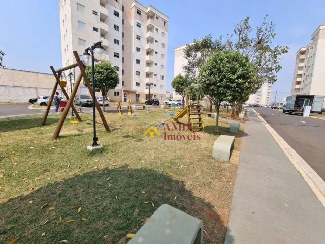 Apartamento com 2 Quartos e 1 banheiro à Venda, 55 m² por R$ 230.000