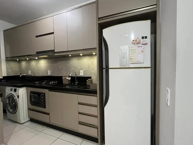 Apartamento com 2 Quartos e 1 banheiro à Venda, 55 m² por R$ 269.990