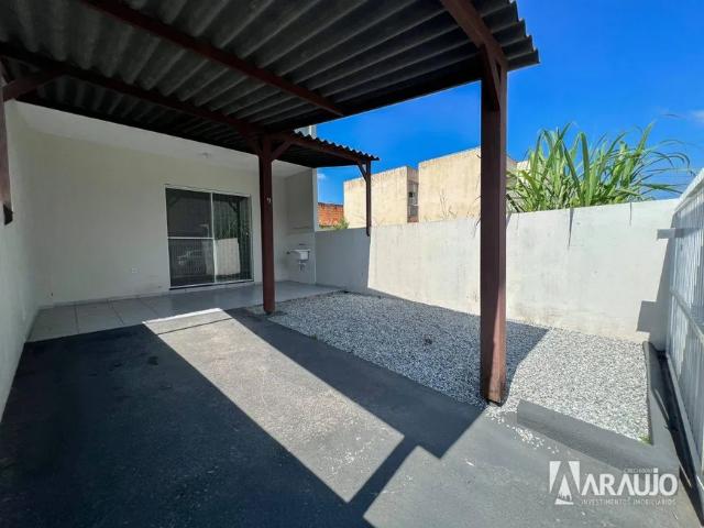 Apartamento com 2 Quartos e 1 banheiro à Venda, 55 m² por R$ 280.000