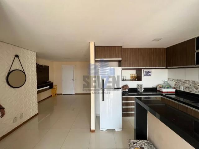 Apartamento com 2 Quartos e 1 banheiro à Venda, 55 m² por R$ 345.000