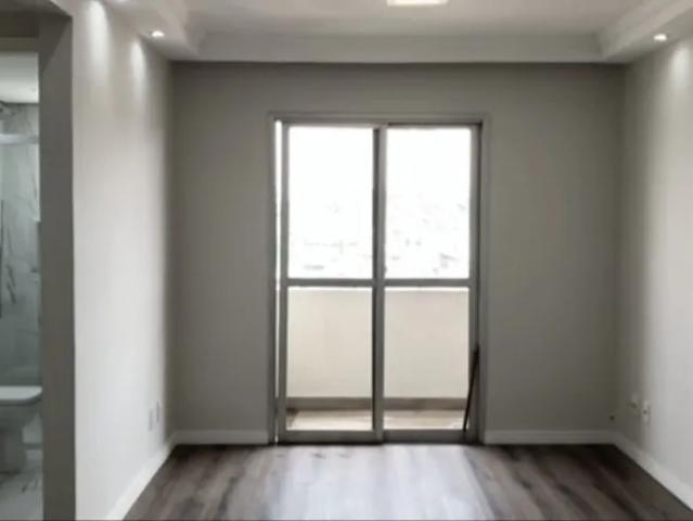 Apartamento com 2 Quartos e 1 banheiro à Venda, 55 m² por R$ 365.000