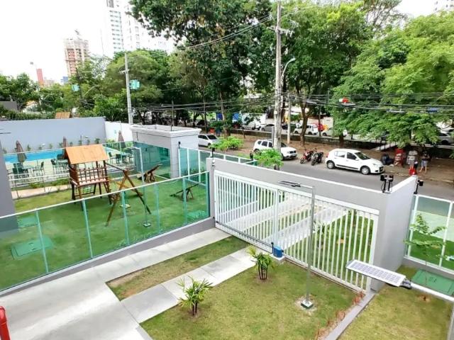 Apartamento com 2 Quartos e 1 banheiro à Venda, 55 m² por R$ 368.000