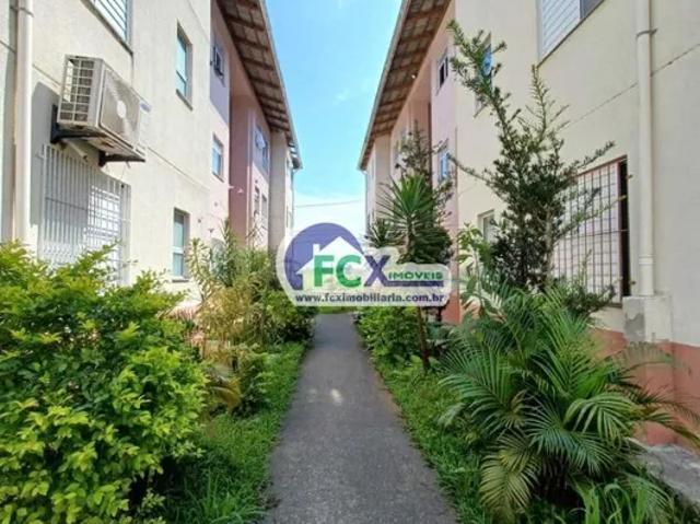 Apartamento com 2 Quartos e 1 banheiro à Venda, 55 m² por R$ 95.000