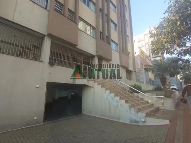 Apartamento com 2 Quartos e 1 banheiro à Venda, 56 m² por R$ 200.000