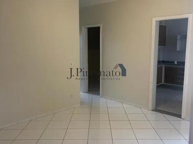 Apartamento com 2 Quartos e 1 banheiro à Venda, 56 m² por R$ 350.000