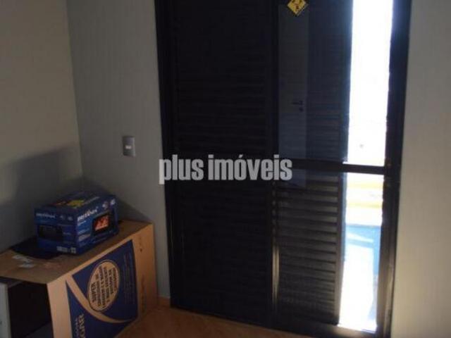 Apartamento com 2 Quartos e 1 banheiro à Venda, 57 m²