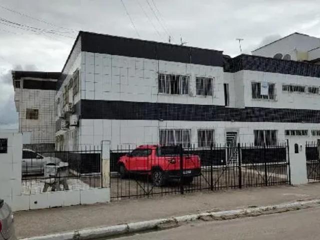 Apartamento com 2 Quartos e 1 banheiro à Venda, 57 m² por R$ 100.360