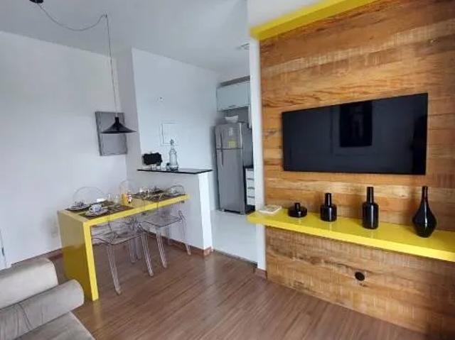 Apartamento com 2 Quartos e 1 banheiro à Venda, 57 m² por R$ 329.000