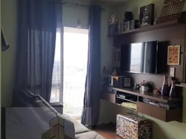 Apartamento com 2 Quartos e 1 banheiro à Venda, 57 m² por R$ 350.000