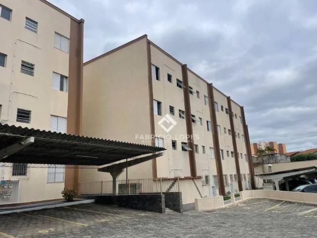 Apartamento com 2 Quartos e 1 banheiro à Venda, 58 m² por R$ 180.000