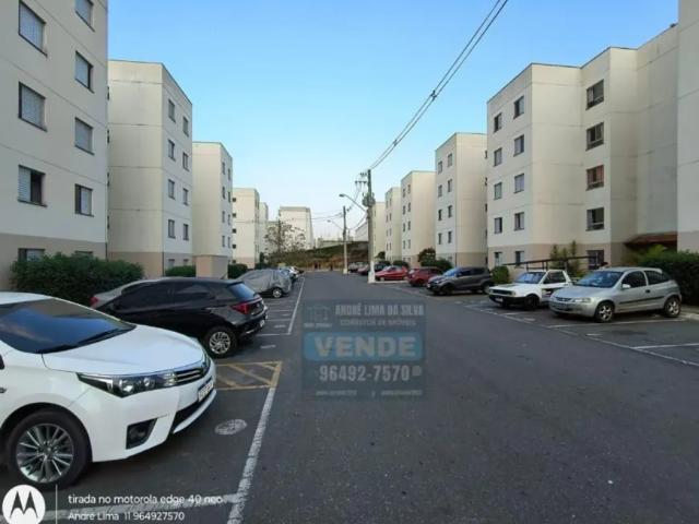 Apartamento com 2 Quartos e 1 banheiro à Venda, 50 m² por R$ 110.000