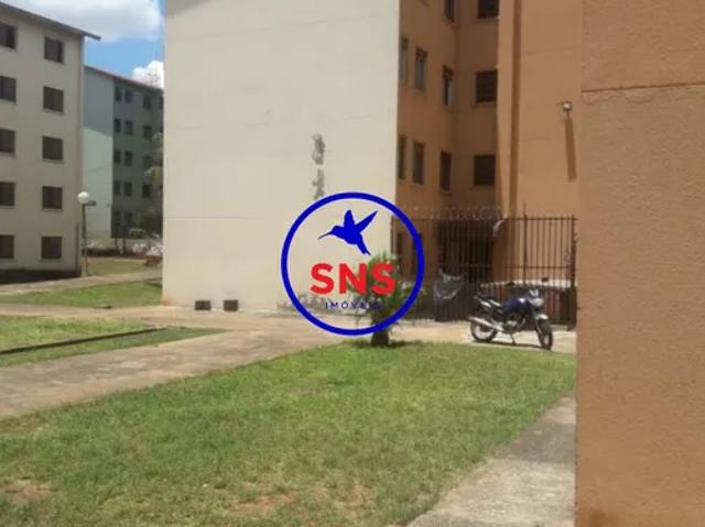 Apartamento com 2 Quartos e 1 banheiro à Venda, 50 m² por R$ 110.000
