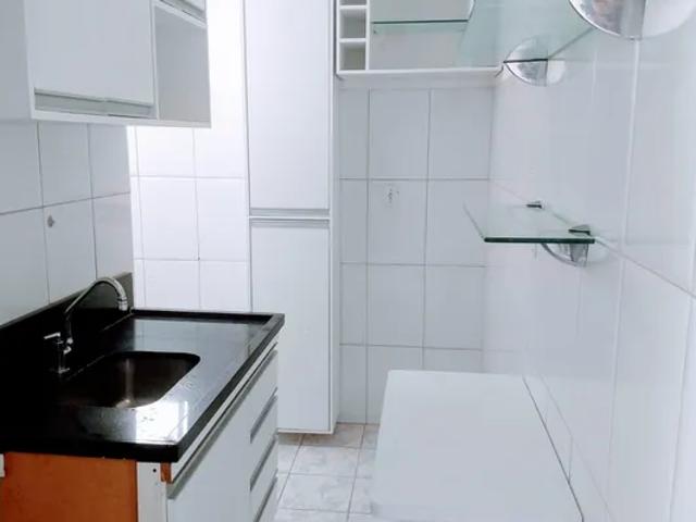 Apartamento com 2 Quartos e 1 banheiro à Venda, 50 m² por R$ 135.000