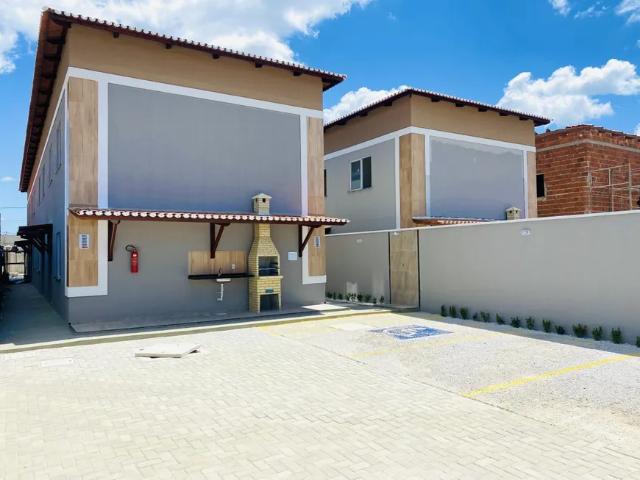 Apartamento com 2 Quartos e 1 banheiro à Venda, 50 m² por R$ 135.000