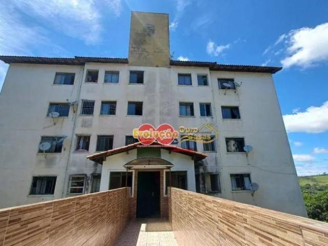 Apartamento com 2 Quartos e 1 banheiro à Venda, 50 m² por R$ 139.000