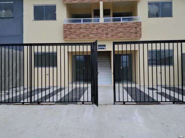 Apartamento com 2 Quartos e 1 banheiro à Venda, 50 m² por R$ 175.000