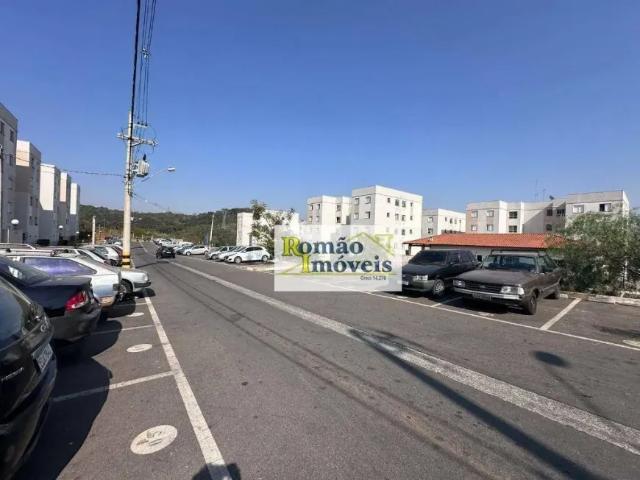 Apartamento com 2 Quartos e 1 banheiro à Venda, 50 m² por R$ 180.000