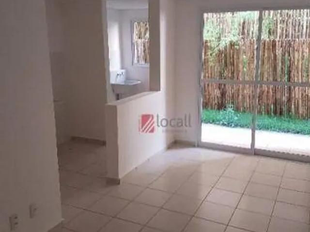 Apartamento com 2 Quartos e 1 banheiro à Venda, 50 m² por R$ 180.000
