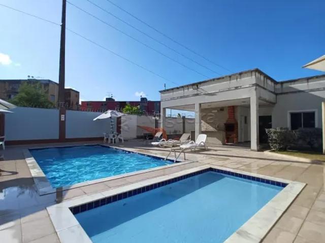 Apartamento com 2 Quartos e 1 banheiro à Venda, 50 m² por R$ 180.000