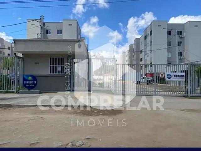 Apartamento com 2 Quartos e 1 banheiro à Venda, 50 m² por R$ 200.000