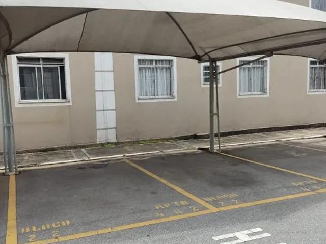 Apartamento com 2 Quartos e 1 banheiro à Venda, 50 m² por R$ 200.000