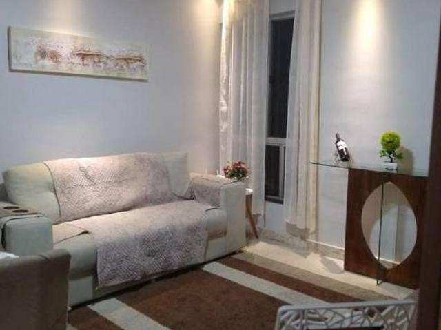 Apartamento com 2 Quartos e 1 banheiro à Venda, 50 m² por R$ 210.000
