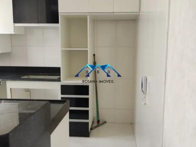 Apartamento com 2 Quartos e 1 banheiro à Venda, 50 m² por R$ 210.000