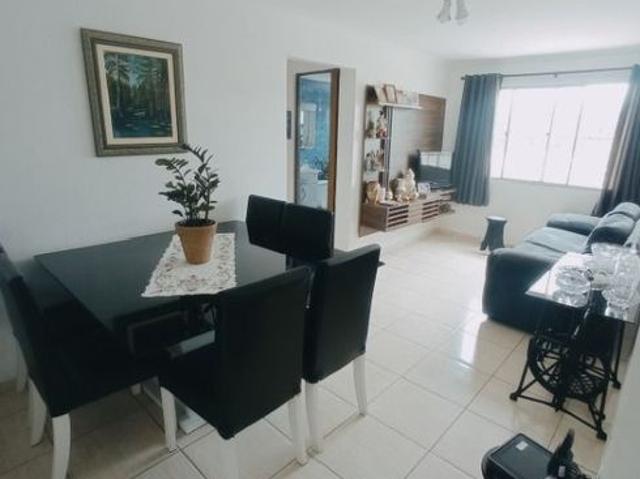 Apartamento com 2 Quartos e 1 banheiro à Venda, 50 m² por R$ 239.900