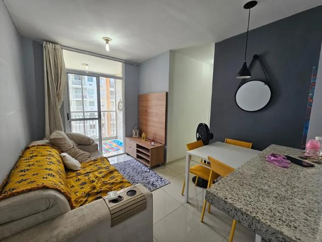 Apartamento com 2 Quartos e 1 banheiro à Venda, 50 m² por R$ 230.000