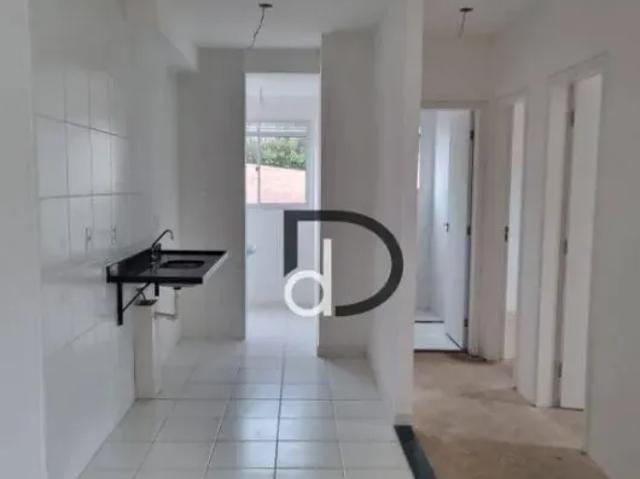 Apartamento com 2 Quartos e 1 banheiro à Venda, 50 m² por R$ 305.000