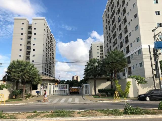 Apartamento com 2 Quartos e 1 banheiro à Venda, 50 m² por R$ 320.000