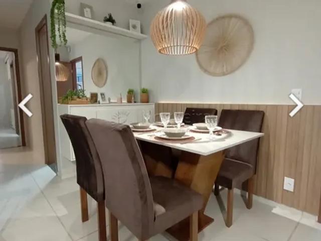 Apartamento com 2 Quartos e 1 banheiro à Venda, 51 m² por R$ 299.000