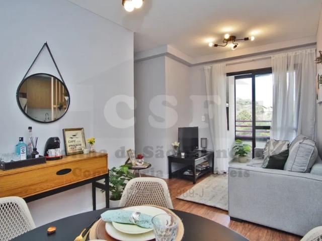 Apartamento com 2 Quartos e 1 banheiro à Venda, 51 m² por R$ 290.000
