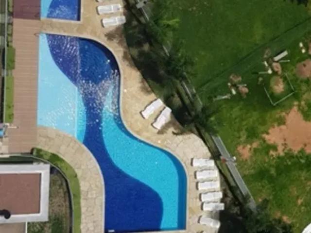 Apartamento com 2 Quartos e 1 banheiro à Venda, 51 m² por R$ 305.000