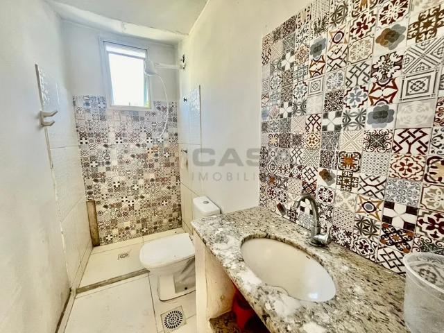 Apartamento com 2 Quartos e 1 banheiro à Venda, 52 m² por R$ 115.000