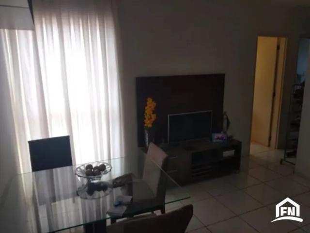 Apartamento com 2 Quartos e 1 banheiro à Venda, 52 m² por R$ 126.000