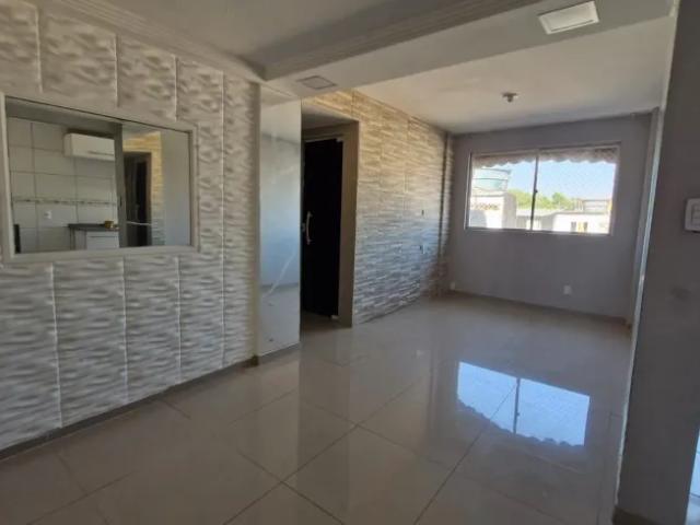 Apartamento com 2 Quartos e 1 banheiro à Venda, 52 m² por R$ 135.000