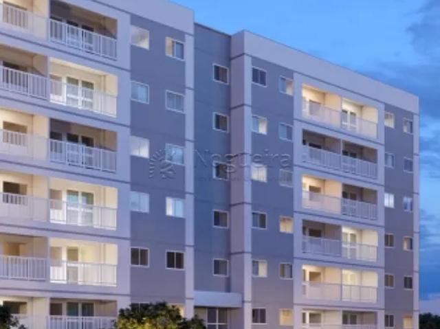 Apartamento com 2 Quartos e 1 banheiro à Venda, 52 m² por R$ 200.000